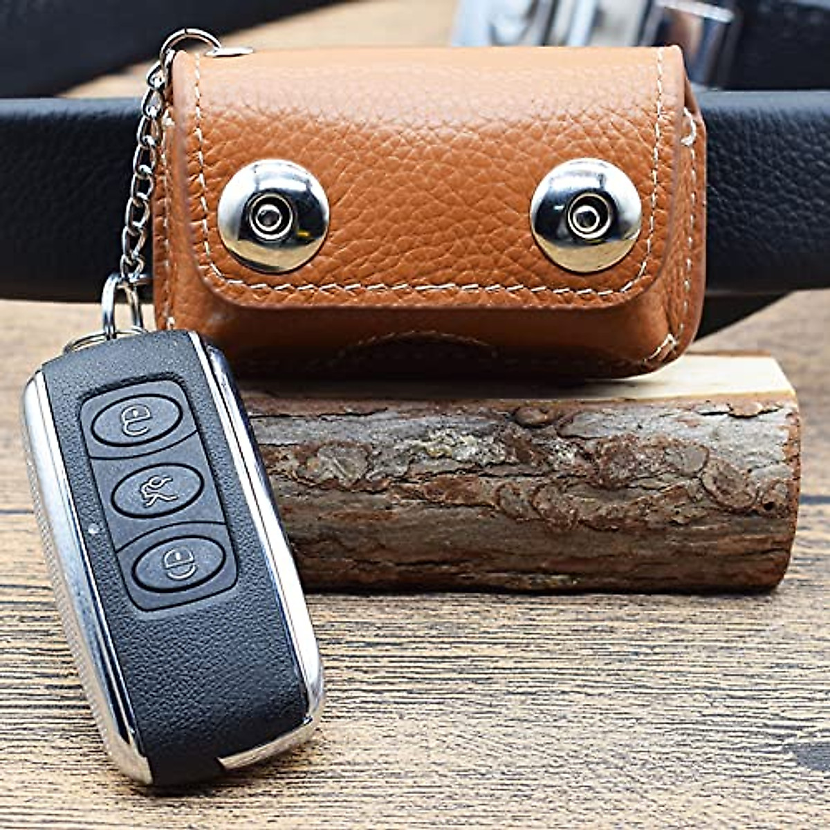 MoreChioce Men's Car Key Case, Leather Key Fob Holder with Magnetic Closure, Universal Key Chain, Coffee Brown