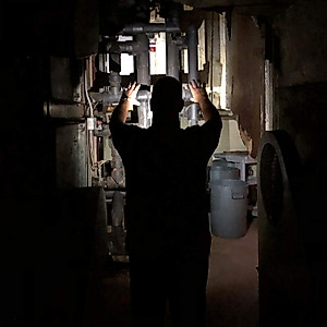 EZRED Bright NK10 ANYWEAR Neck Light for Hands-Free Lighting, Red and black