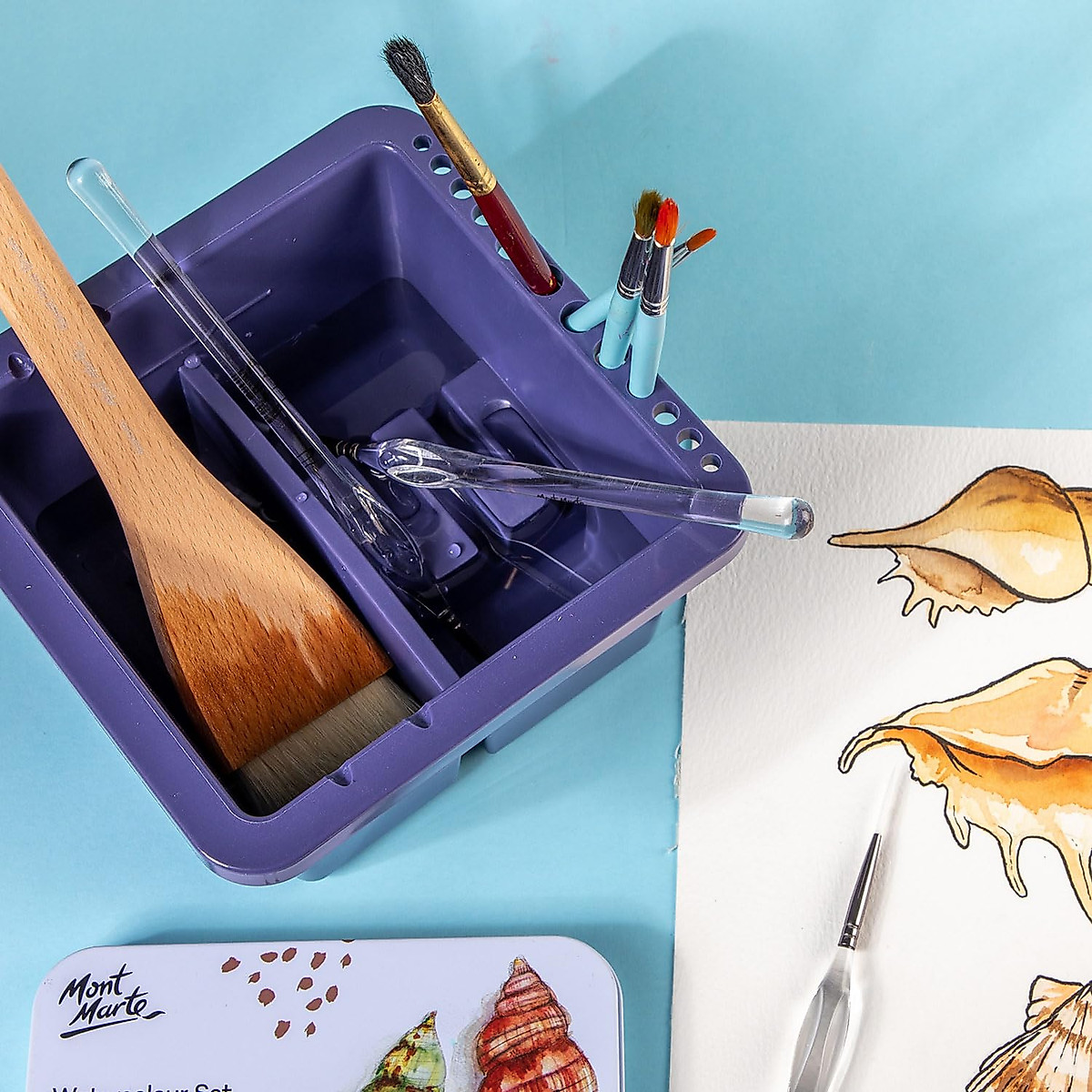 Mont Marte Twin Compartment Plastic Brush Washer. Easy Paint Brush Cleaning and Drying. Suitable for Acrylic and Watercolor Painting.