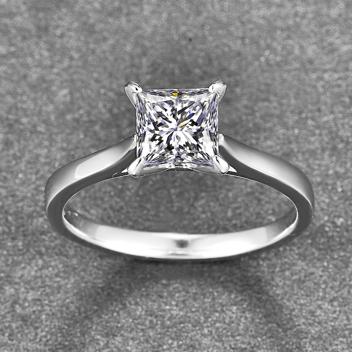 AVECON 1.5 Carat Princess Cut Cubic Zirconia Ring 925 Sterling Silver Solitaire Engagement Wedding Rings for Women SIZE 6.5
