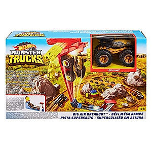Hot Wheels Monster Trucks Big AIR Breakout Play Set