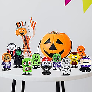 Uniqhia Halloween Wind-up Toys, 15PCS Clockwork Toys Supply for Party Favors Boys Girls Kids