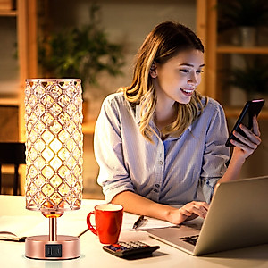 Hong-in Crystal Table Lamp, Rose Gold Lamp with USB Ports, 3 Way Dimmable Light with Crystal Lampshade, Bedside Lamp Small Touch Light for Living Room Bedroom Home, Charge Phone (Bulb Included)