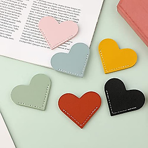 6Pcs Leather Heart Bookmark, 6x5cm/2.4x1.96inch Corner Bookmarks Cute Bookmark Handmade Heart Bookmark Accessories for Women Book Lovers Present (Multicolored Color)