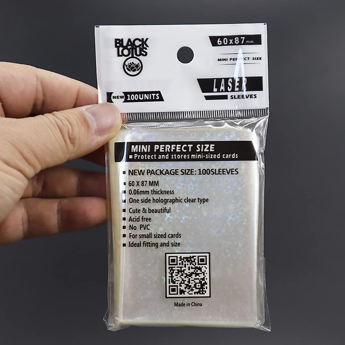 Black Lotus 100pcsLot Little Star Laser Flashing Card Sleeves Trading Cards Shield Magic Card Protector Holographic Foil Protective Cover 61x88mm