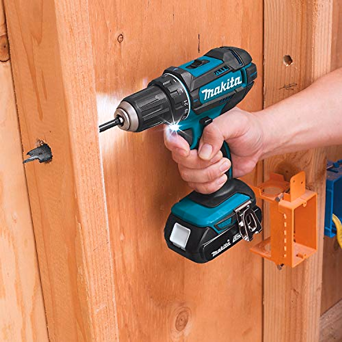 Makita XFD10SY 18V LXT® Lithium-Ion Compact Cordless 1/2" Driver-Drill Kit (1.5Ah)
