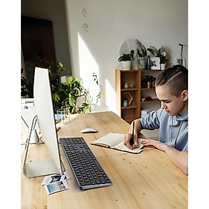 9H Aluminum USB Wired Keyboard with Numeric Keypad for PC Windows 10/8 / 7 / Vista/XP