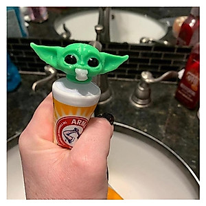 2022 New Baby Yoda Toothpaste Cap Yoda Toothpaste Hat Dispenser Baby Yoda Toothpaste Topper Toothpaste Squeezer for Children and Adults Catoon Funny Toy Model Bathroom Supplies Decorations Kids Gift