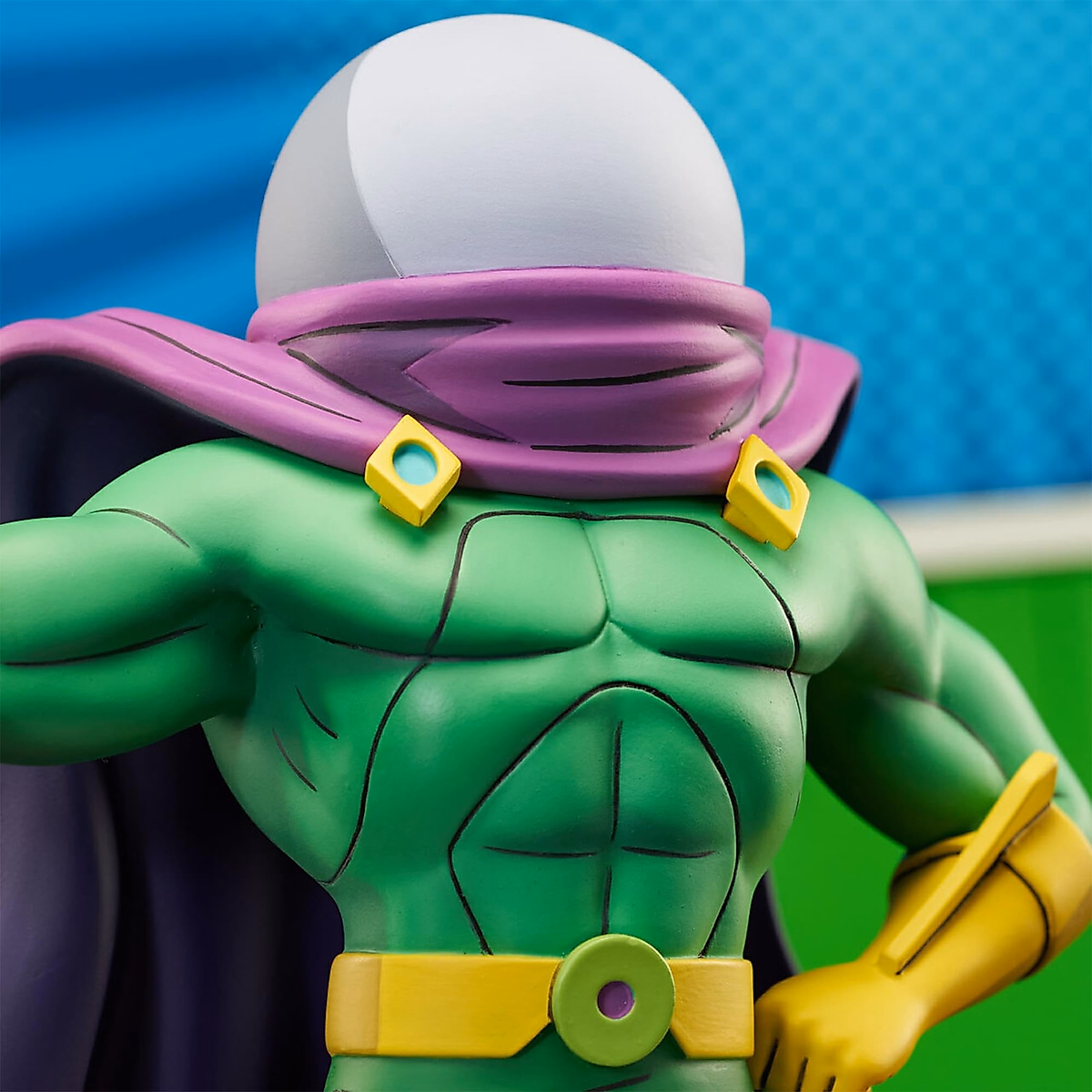 Diamond Select Toys Marvel Animated: Mysterio 1:7 Scale Resin Bust, Multicolor, 6 inches