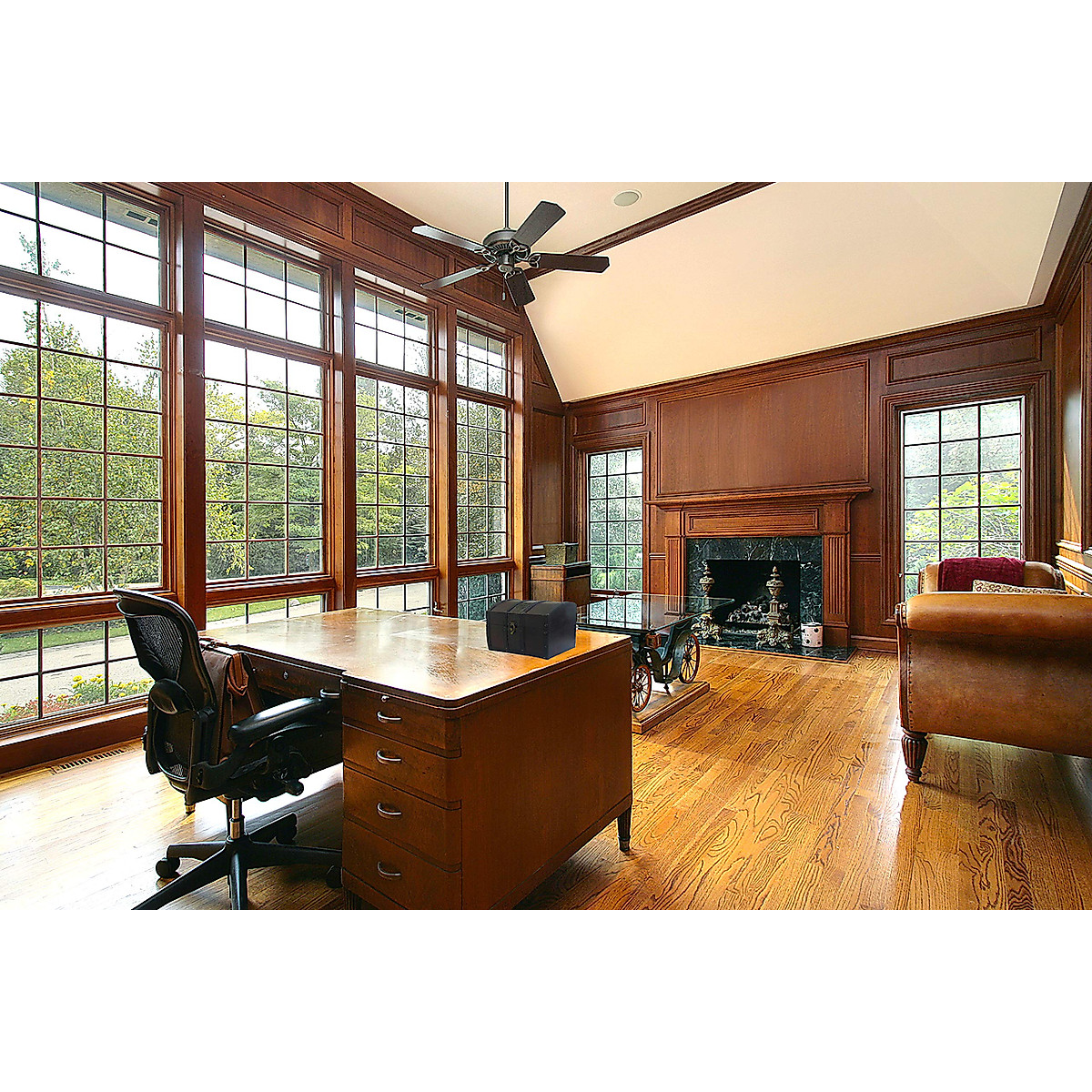 MAXFLO Handcrafted Wooden Treasure Chest Decorative Storage Box with Lock for Home Decor