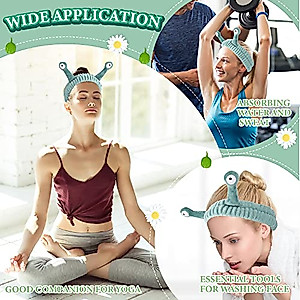 WLLHYF Spa Headband Facial Makeup Head Band Microfiber Soft Coral Fleece Head Wraps Snail Cartoon Cute Christmas Hair Accessories Elastic Skincare Hair Band for Women Girls Washing Face Beauty