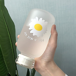 JZSMY 480ml Milk Juice Cute Water Bottle with Scale 2 Lids Little daisy Matte Portable Transparent Water Cup Glass Bottles Creative Handy Cup (1Pcs Six Flowers)
