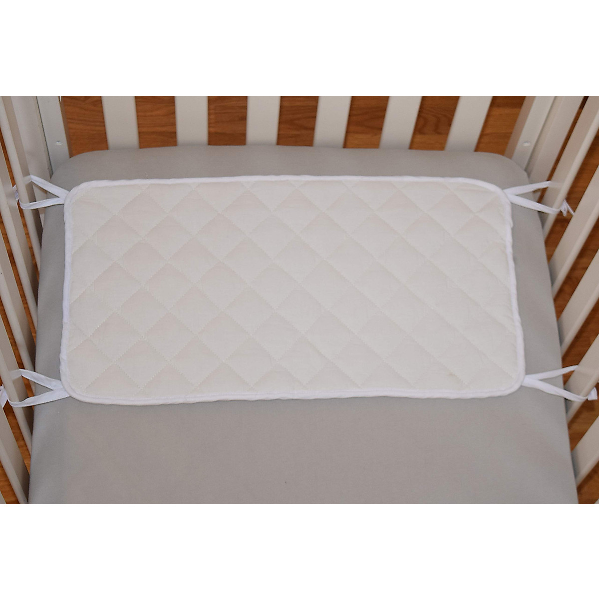 Abstract Quilted Portable Crib Bib Sheet Saver 24.5" X 13" (2 Pack, White)
