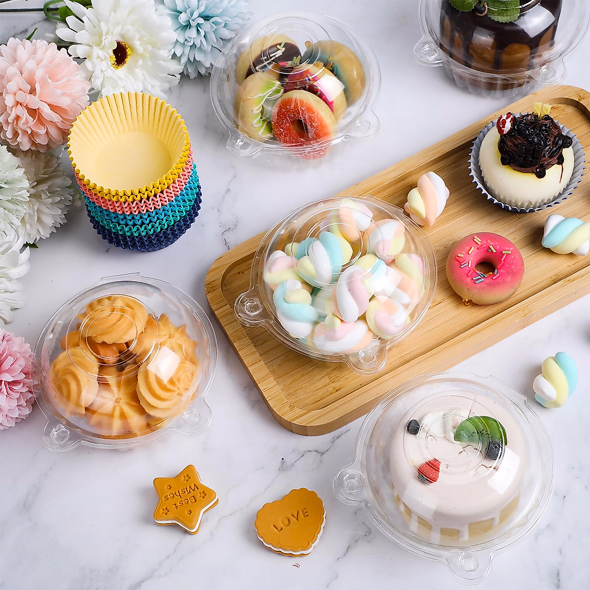 Amyhill 200 Set Cupcake Holders Individual with Cupcake Liners Including 200 Disposable Clear Plastic Cupcake Containers with Dome Lid and 300 Paper Cupcake Wrappers for Baking Muffin, Cat Style