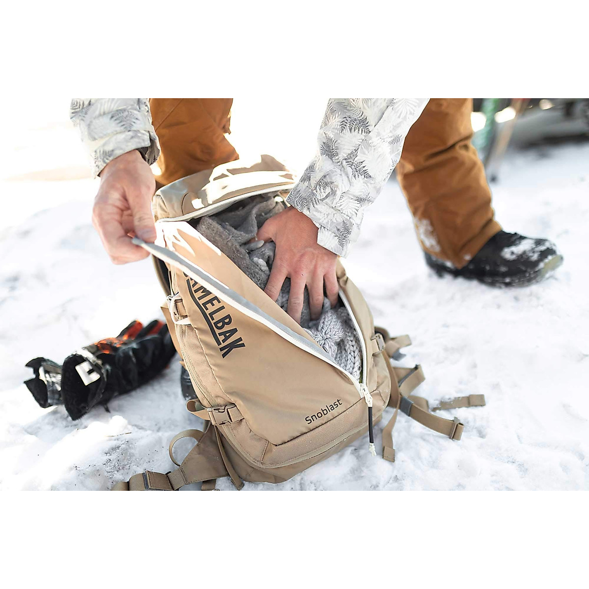 CamelBak SnoBlast Hydration Pack, Black, 70 oz