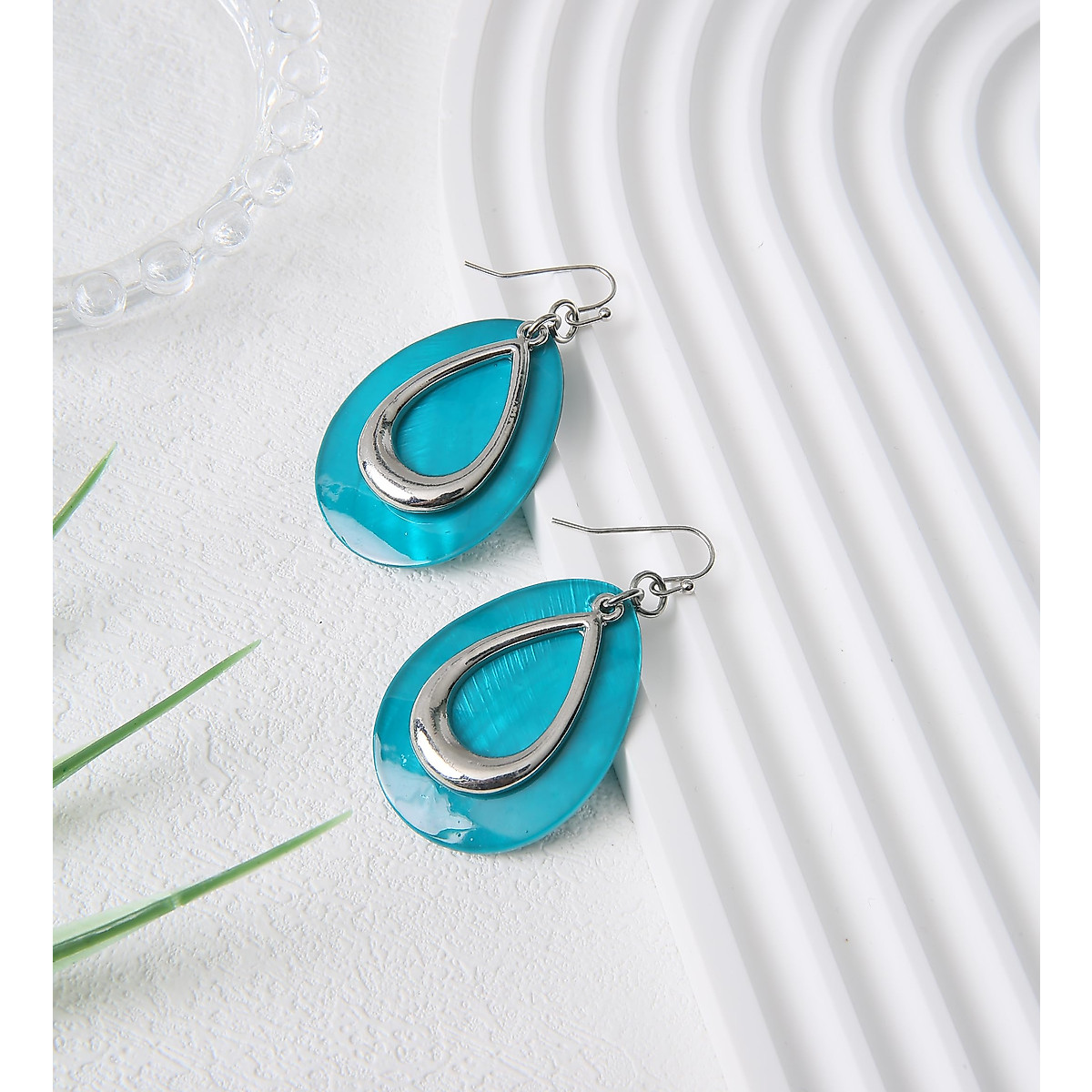 Jules D. Natural Shell Tear Drop Earrings Trendy Fashion Dangling Earring for Women (Teal)