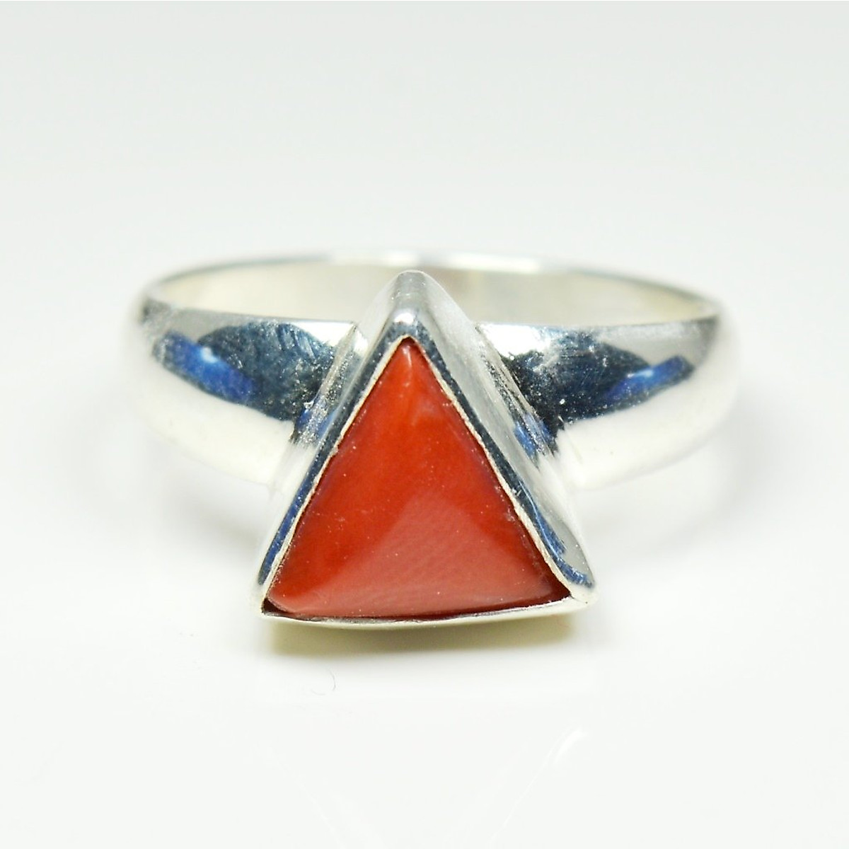 Jewelryonclick Natural 5 Carat Triangle Red Coral Silver Rings for Women in Size 4,5,6,7,8,9,10,11,12,13