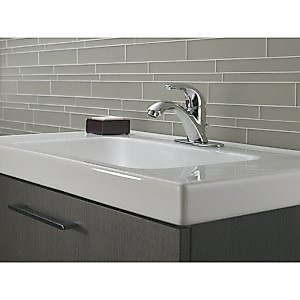 Delta Faucet Classic Single Hole Bathroom Faucet, Single Handle Bathroom Faucet Brushed Nickel, Bathroom Sink Faucet, 1 Hole Bathroom Faucet, Drain Assembly, Stainless 583LF-SSWF