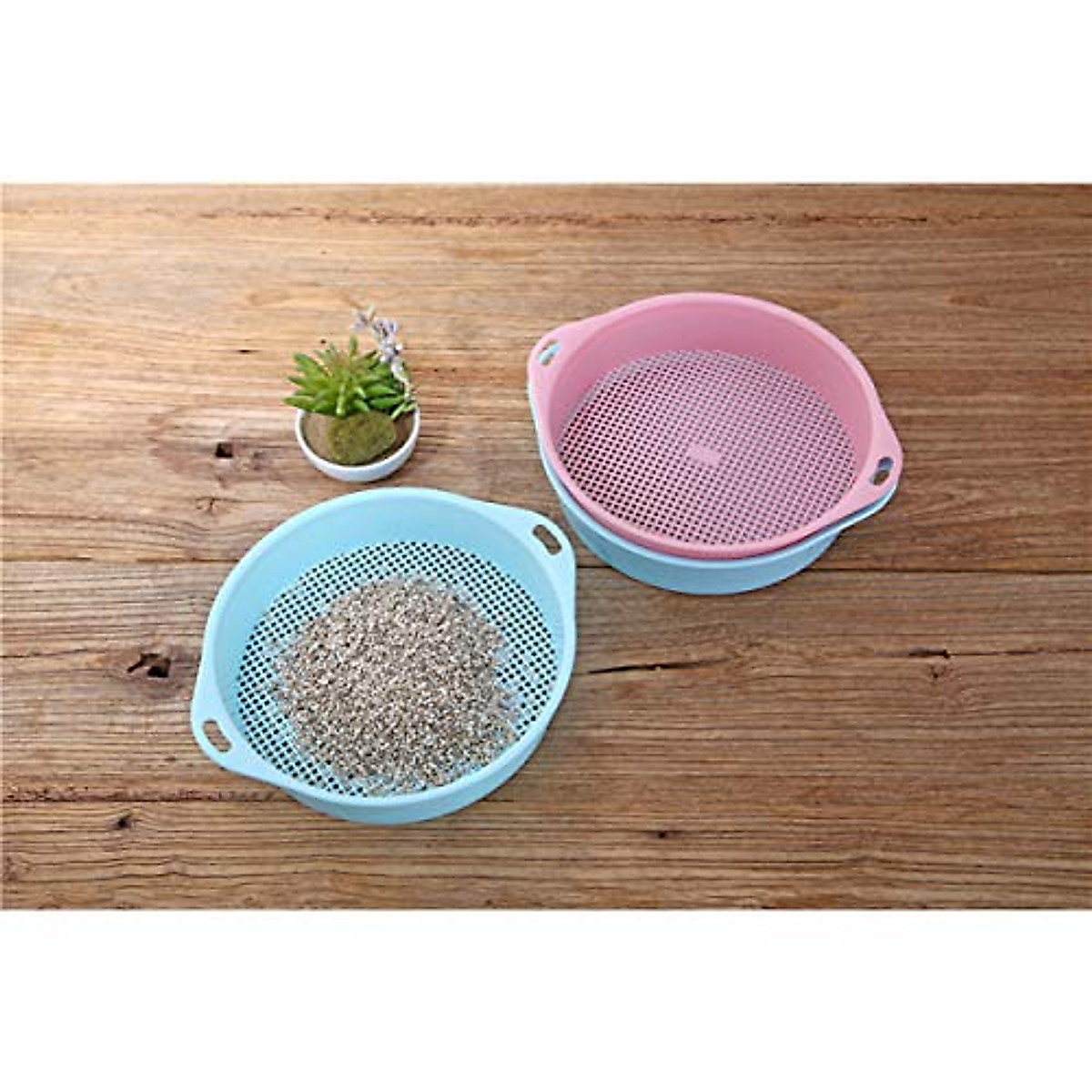 Yardwe Garden Sieve，4PCS Plastic Mesh Soil Sieve Mesh Screen with Handle, Sifting Pan for Home Plant Gardening Round Shaped(Blue)