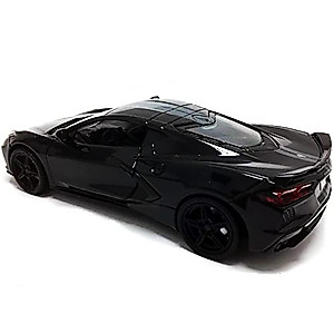 Motormax Toy 2020 Chevy Corvette C8 Stingray Black with Gray Stripes 1/24 Diecast Model Car by Motormax 79360 (79360bk)