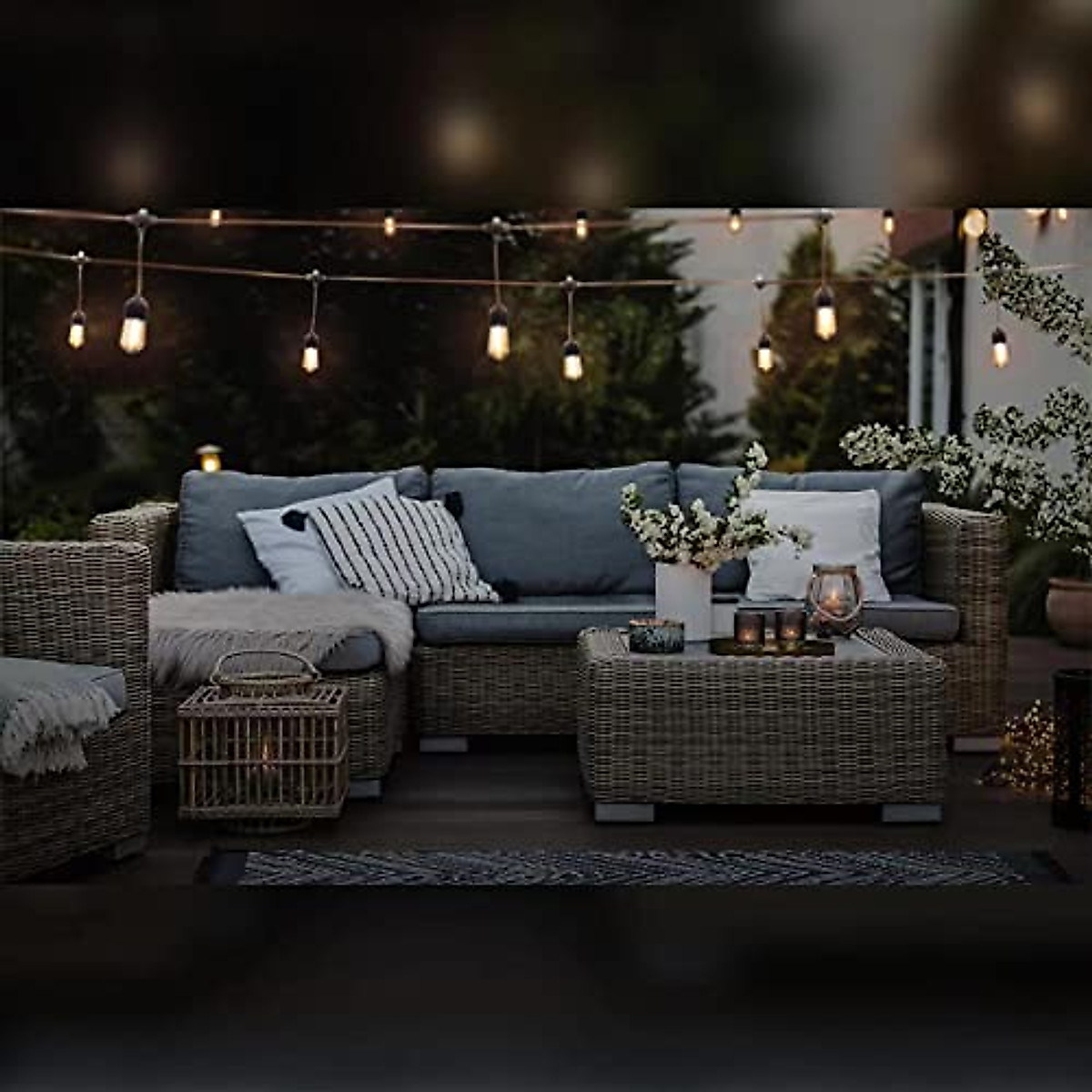 Nora Gift Solar Outdoor String Lights with 12 Edison Shatterproof Bulbs-28FT Commercial Grade Waterproof Strand,Haning String LED Lights Decor for Garden, Backyard, Porch, Café and Bistro