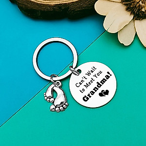 Grandma to Be Gift Keychain New Grandma Gift New Baby Reveal Gift For Grandma Grandmother Announcement Gift Jewelry Grandmother Announcement Gift Baby Pregnancy Announcement Gift for New Grandmother