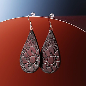 Women's leather leaf earrings fashion pendant spring, summer and autumn ladies earrings (Brown)