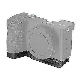 SmallRig Baseplate for Sony Alpha 6700, Bottom Mount Plate Built-in Quick Release Plate for Arca, Supporting Quick Switch Between Tripod and Stabilizer (DJI RS 2 / RSC 2 / RS 3 / RS 3 Pro) - 4338