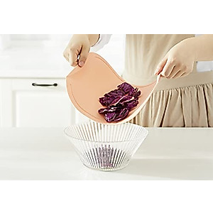 doblé Non-Scratch Flexible Cutting Board for Chopping, Scratch Free Juice Grooves with Easy Grip Handle, Non-Slip Dishwasher Safe for Kitchen (Medium (13.5" x 9.3"), Space gray)