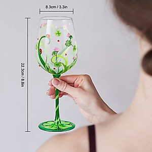NymphFable Ladybug Wine Glass Hand Painted Wine Glass Personalised Ladybug Birthday Gift for Women, 15oz