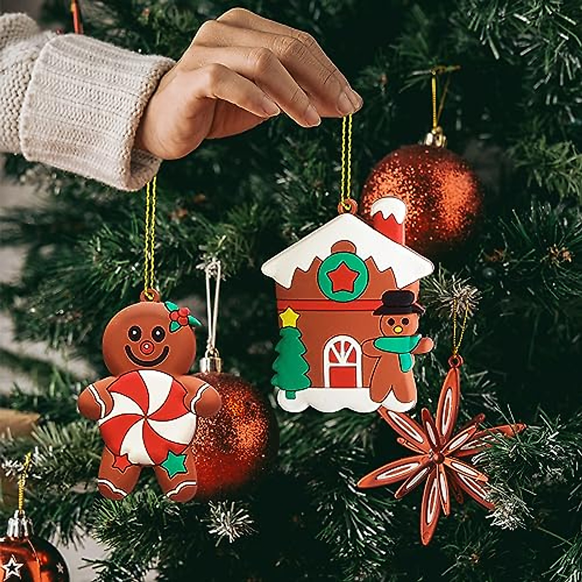 12pcs Christmas Ornaments Cute Santa Claus Xmas Tree Decorations Plastic Figurines Ornaments with Sugar Cookie House for Christmas Tree Hanging Party Ornaments DIY Decor 3 Inch Tall
