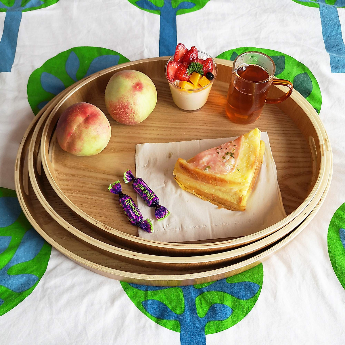 I-lan Oval Serving Tray, Wood Decorative Ottoman Tray, Valet Tray with Handles, Coffee Table Tray Decor for Cocktail, Snack, Bread, Brown (XL: 18")