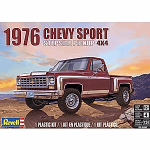 Revell 85-4486 1976 Chevy Sport Stepside Pickup 4X4 Model Truck Kit 1:24 Scale 102-Piece Skill Level 4 Plastic Model Building Kit, Red