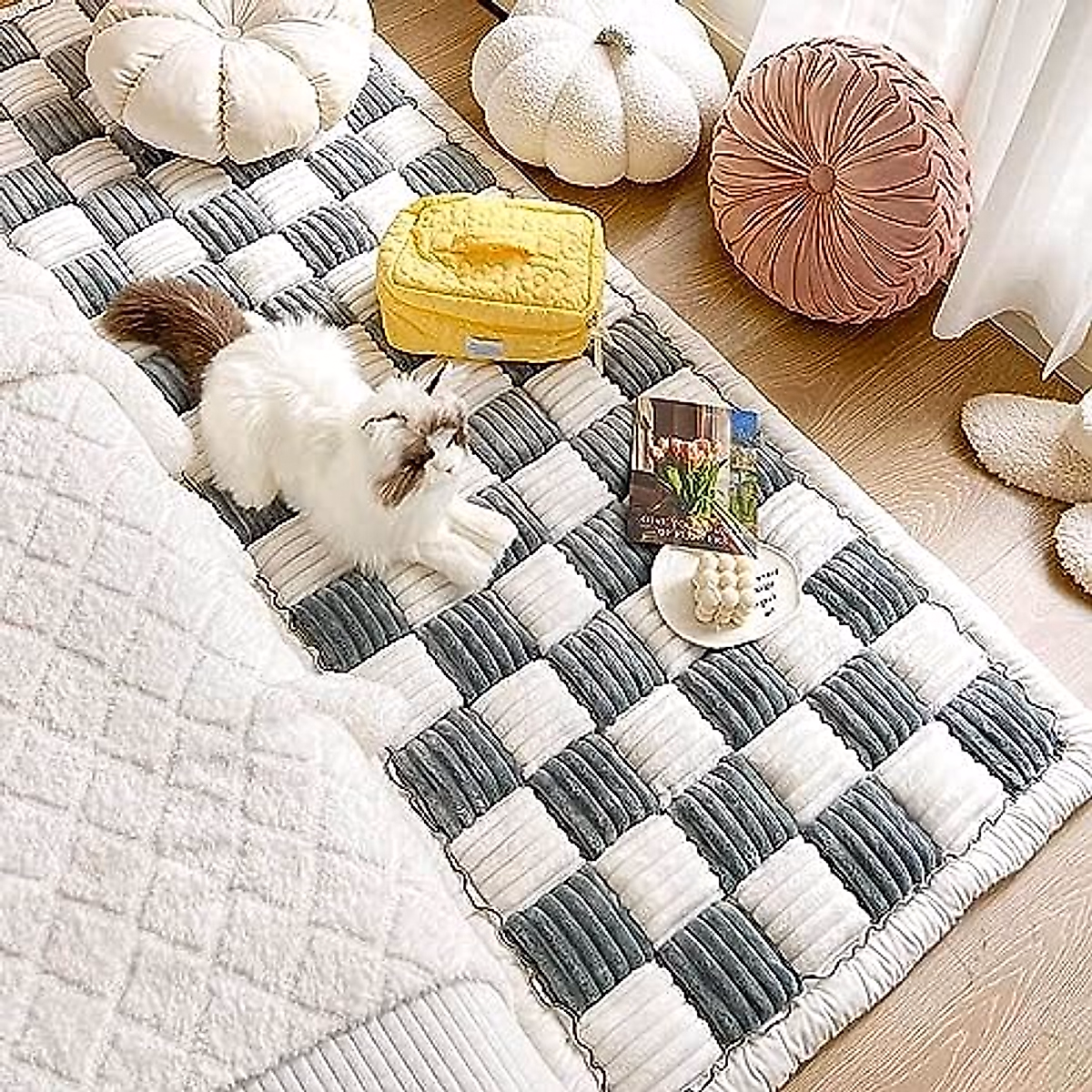 Funny Fuzzy Couch Cover,Funnyfuzzy Cream-Coloured Large Plaid Square Pet Mat Bed Couch Cover,Funny Fuzzy Pet Couch Cover, Cozy Plush Non Slip Couch Cover, Dog Couch Cover Protector (27.6x82.7 inch, D)
