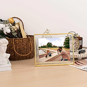 Qiannhee 8x10 Floating Frame (Horizontal), Gold Picture Frame Hold 8x10in 6x8in 5x7in Photo for Tabletop Display, Gift Choice for Festival-Glass Metal Stand Frame (Gold, 2 Pack)