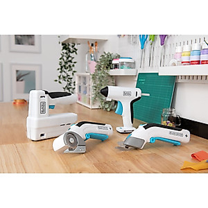 BLACK+DECKER 4V MAX Electric Fabric Scissors, Cordless, USB Rechargeable (BCSC115FF)