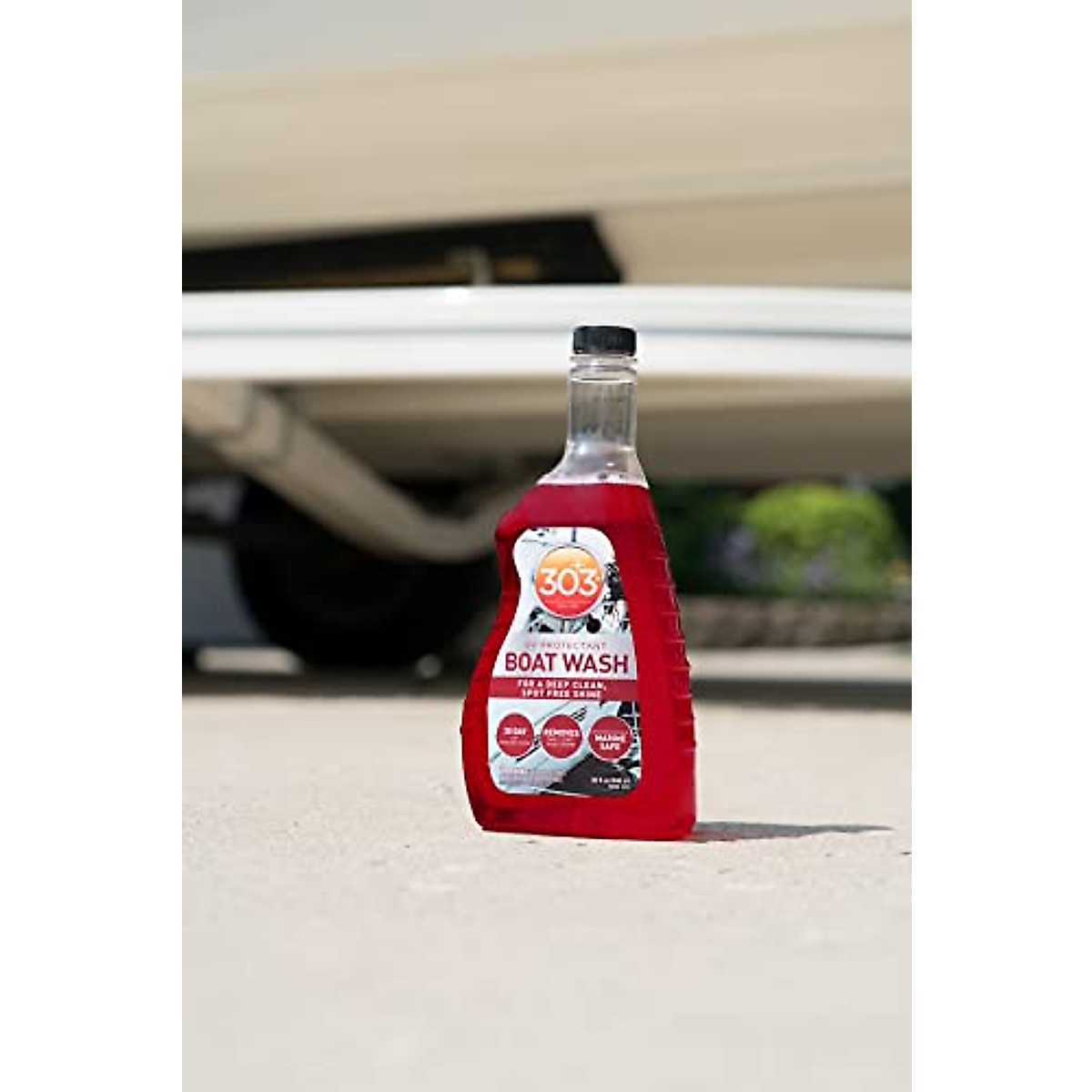 303 Products Marine Boat Wash with UV Protectant - For A Deep Clean, Spot Free Shine - 30 Day UV Protection - Removes Salt, Dirt, And Grime - Marine Safe, 32 fl. oz. (30586)