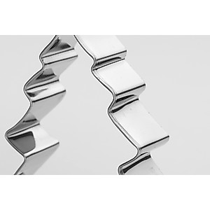 Large 4 Inch Christmas Cookie Cutter Set - 6 Pieces Holiday Christmas Cookie Cutter Shapes - Snowman,Christmas Tree,Gingerbread Man,Candy Cane,Snowflake and Santa Face