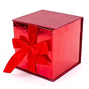 Hallmark Signature Small Valentine's Day Gift Box with Fill (Red Glitter)