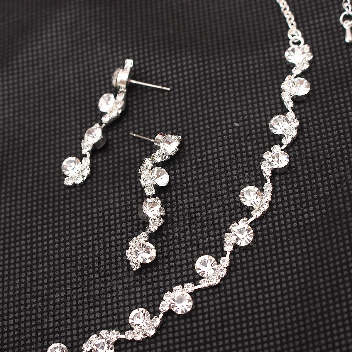 Silver Plated Elegant Necklace Earrings Bracelet Bride Bridesmaid Jewelry Sets for Wedding Prom Crystal Jewelry Set for Women Costume Accessories (06-Silver Plated)
