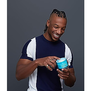 KISS COLORS & CARE Ultimate Hold Locking Wax, 6 oz. - starts and maintains locs with long lasting hold and no build up. Ideal for thicker hair textures