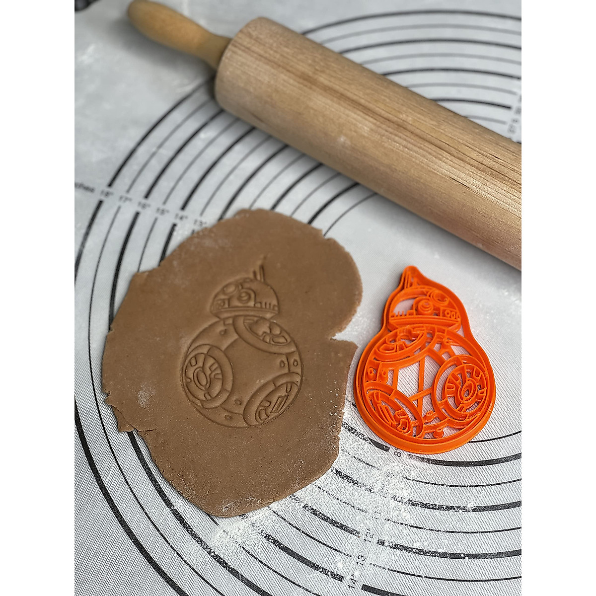 Premium Star Wars Exclusive BB-8 BB8 Cookie Cutter Mold 4.5-Inch-Scale Produced by 3D Kitchen Art
