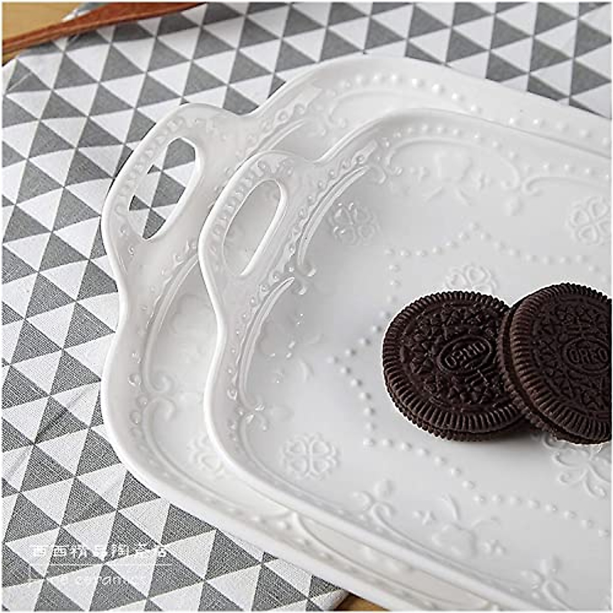 LEUYA Dinner Plate 2pcs Set,10+12inch, White Embossed Porcelain Square Tray with Handle, Ceramic Buffet Tray, Chafing Dish, Display Plate