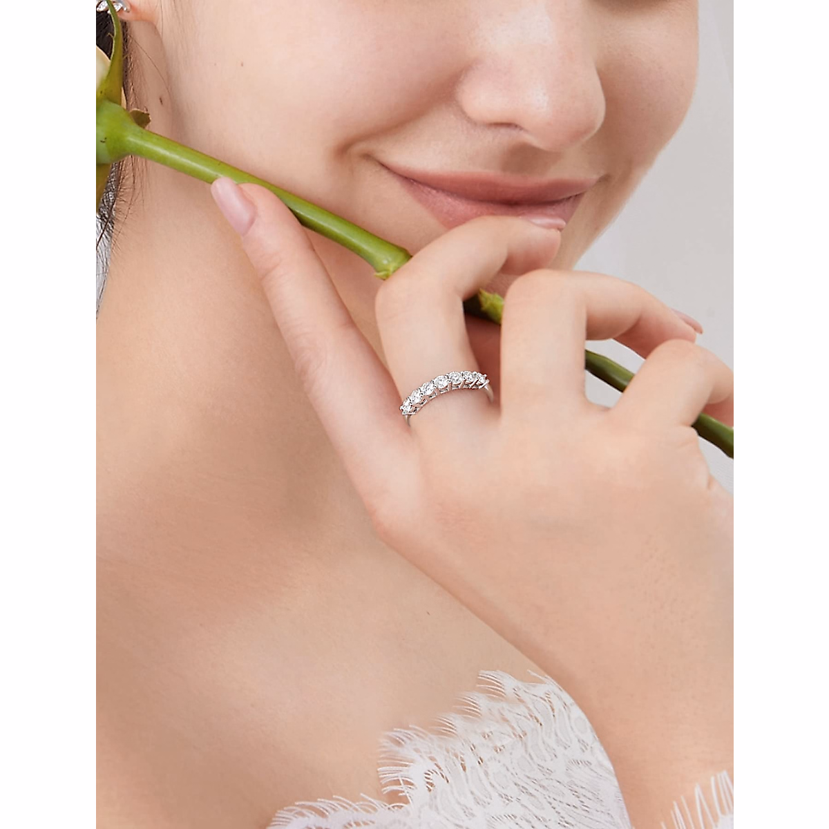 SILVERNANA Wedding Band for Women, Sterling Silver Moissanite Eternity Ring 7 Stones Moissanite Diamond Promise Ring Size 9.5