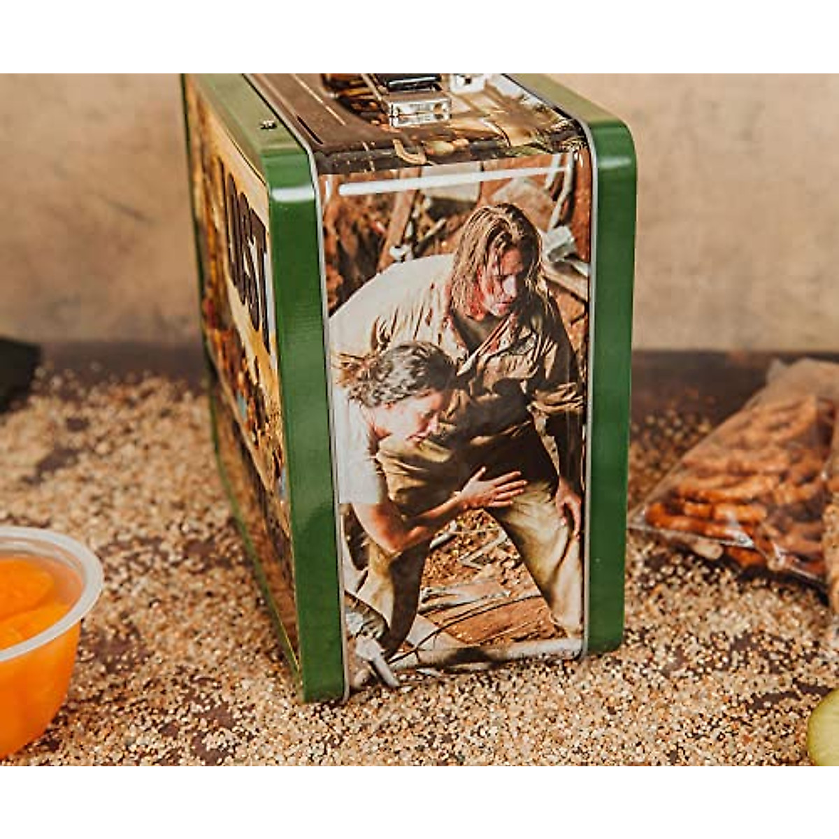 LOST Cast Metal Tin Lunch Box Tote | 8 x 7 x 4 Inches