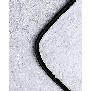 Adam's Single Soft Microfiber Towel - Soft Enough for Even The Most Delicate Finishes - Buff Away Polishes & Car Wax with Ease (2 Pack)