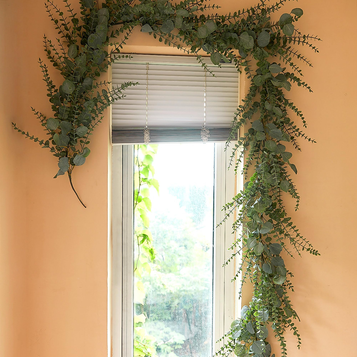 Clycaloor 9 FT Eucalyptus Greenery Garlands for Table, Artificial Long Greenery Garlands, Spring Green Eucalyptus Garland for Wedding, Mantle, Party, Home Decor