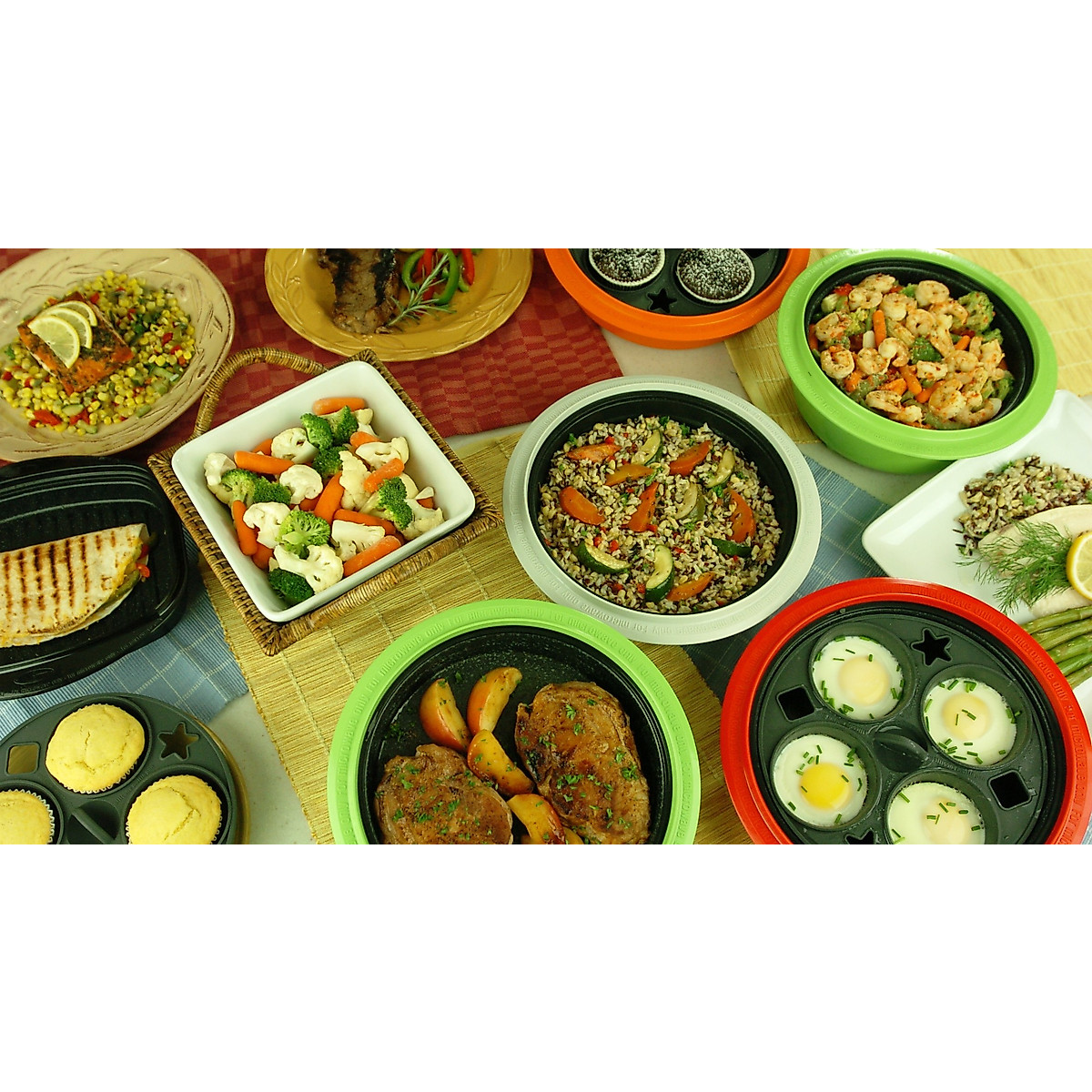 Microhearth 1.5-Quart Nonstick 4-piece Everyday Pan Set for Microwave Cooking, Red