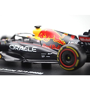 Bburago 1:43 New 2022 F1 Red Bull Racing RB18 1# Verstappen Special Paint Formula One Alloy Super Toy Car Model (RB18#1 W/Helmet)