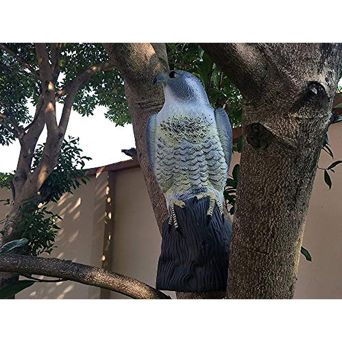 YOFIT Bird Scarecrow Fake Horned Hawk Decoy,Bird Repellent Garden Protectors, Natural Enemy Pest Deterrent Scarecrow